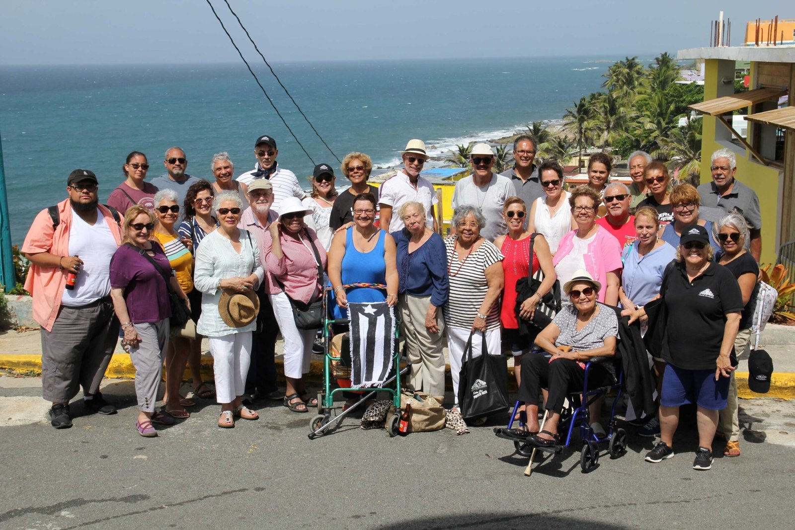 Rumbo a Puerto Rico miembros voluntarios de la diáspora puertorriqueña ...